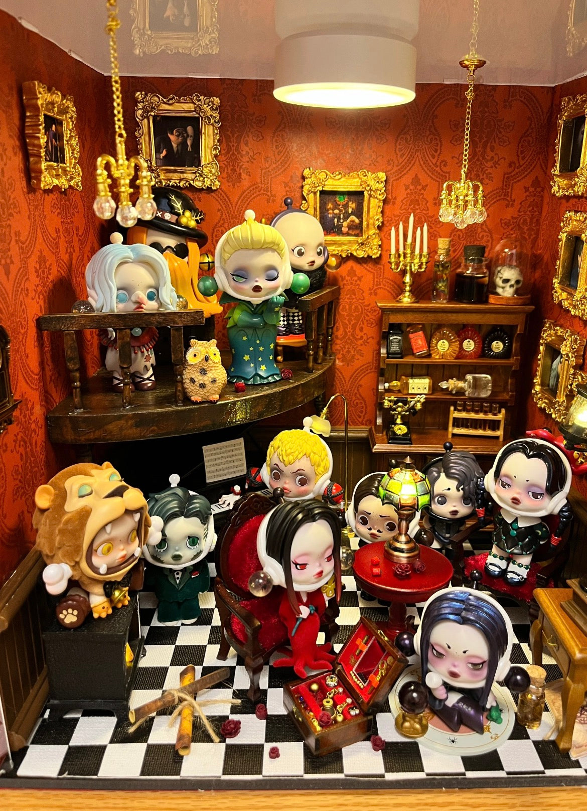 Skullpanda X The Addams Family Series-Pop Mart Skullpanda 6th Generati ...
