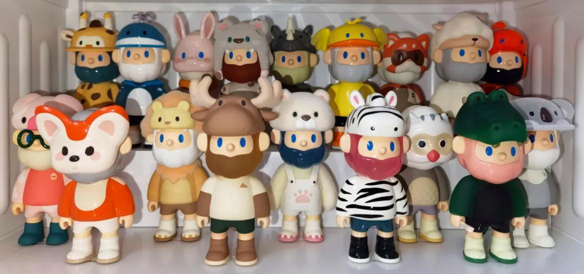 FARMER BOB Social Animal Series – TOYSEZ