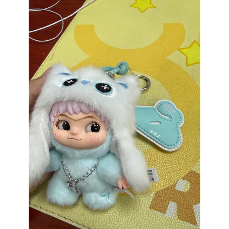 WAKUKU On a Roll Vinyl Plush Series: No. 4 (Confirmed Style) | TOYSEZ Data